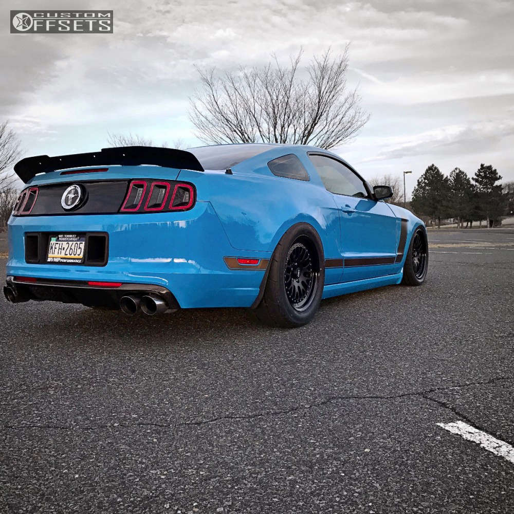 2013 Ford Mustang with 19x9 25 CCW Classic 3 Piece and 245/40R19 Nitto ...