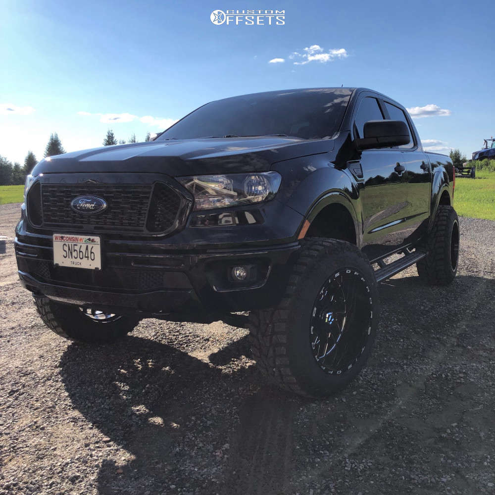 2020 Ford Ranger with 20x12 -44 TIS Forged 544bm and 33/11.5R20 ...