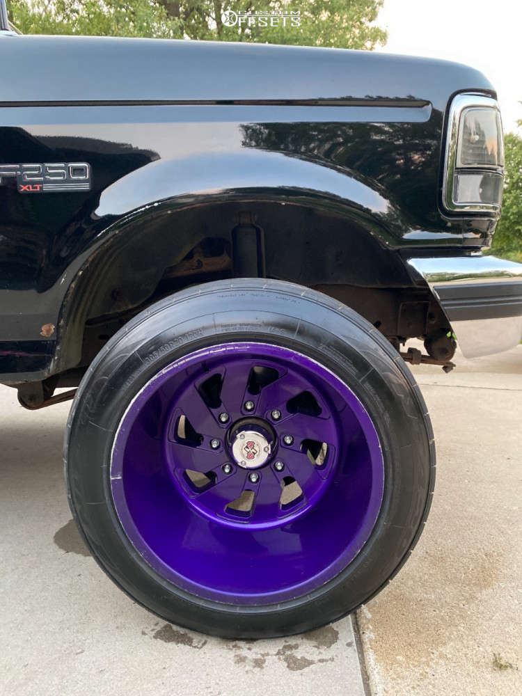 1996 Ford F-250 with 20x14 -75 Fuel Turbo and 305/50R20 Nitto NT420V ...