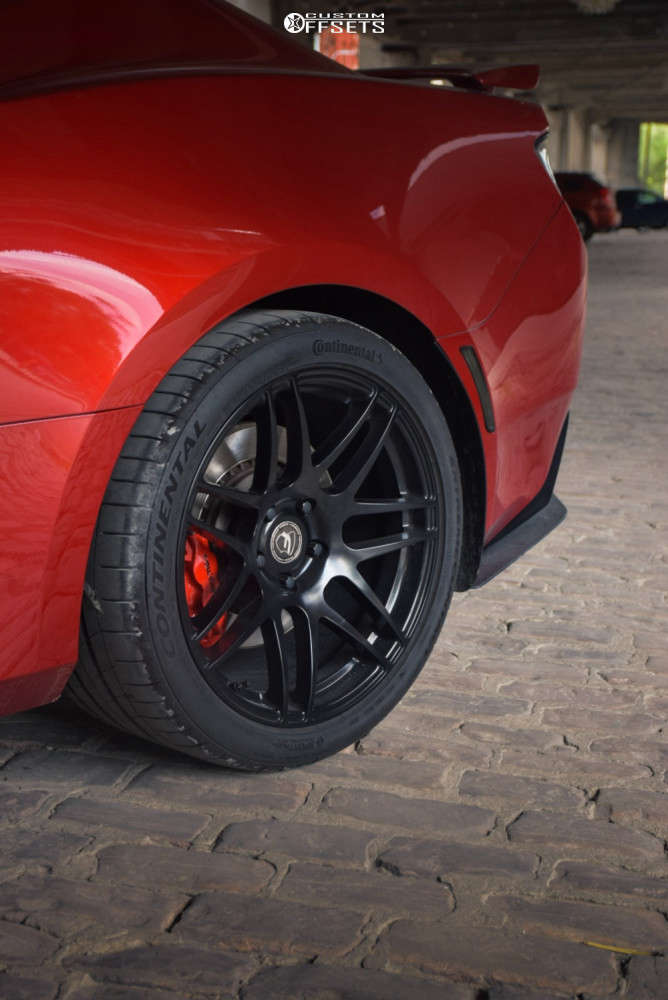 2016 Chevrolet Camaro with 19x10 23 Forgestar F14 and 285/35R19 ...