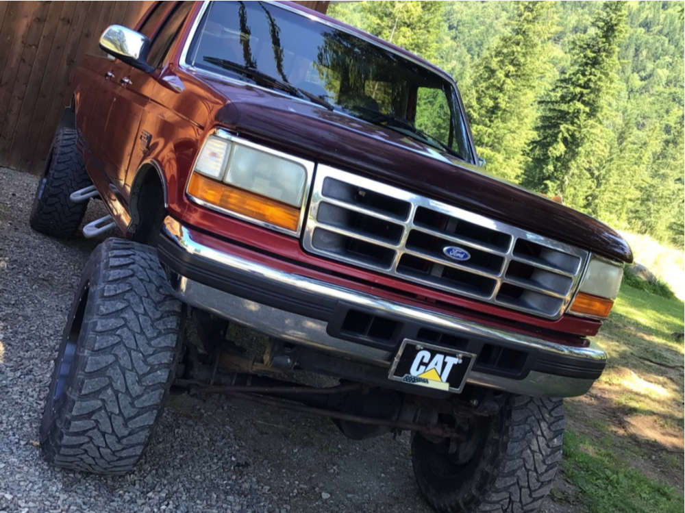 1996 Ford F-350 with 20x12 -44 Fuel Maverick and 38/12.5R20 Toyo Tires ...