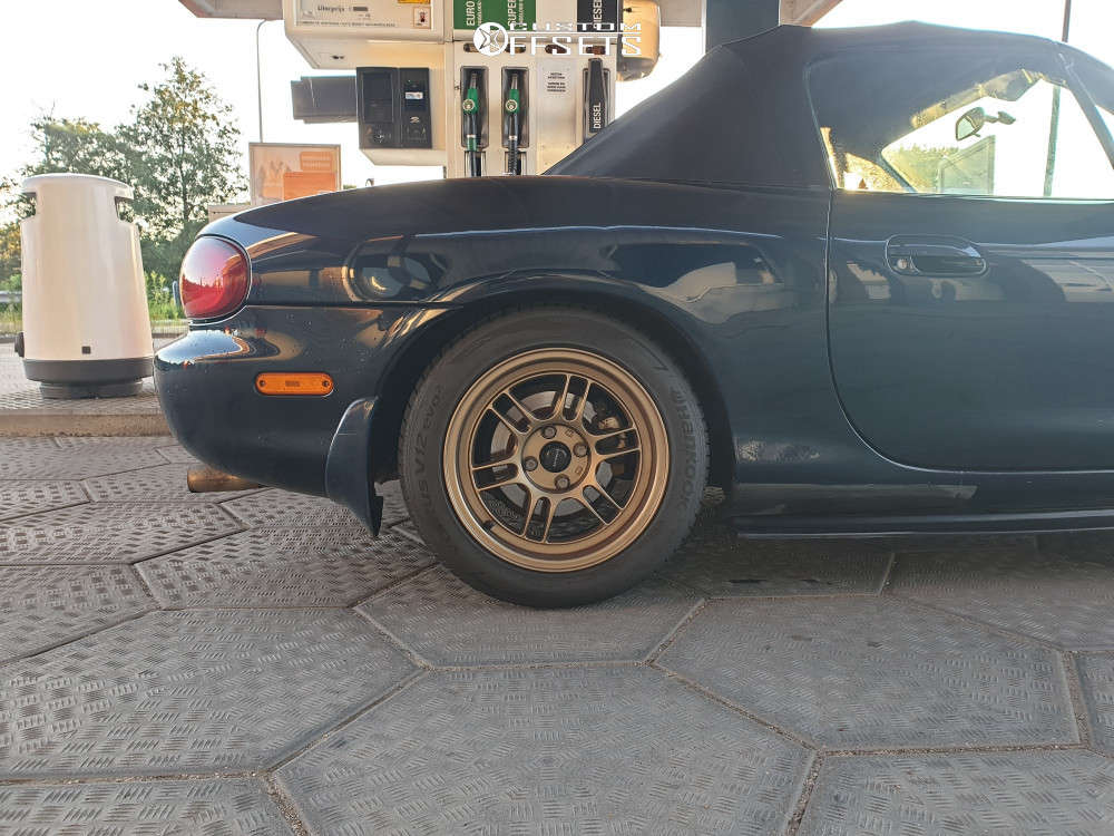 2000 Mazda MX-5 Miata with 15x7.5 30 Ultra F1 and 205/50R15 Hankook ...