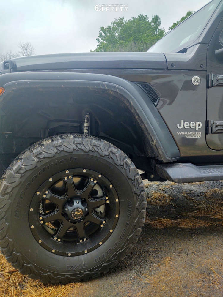 2020 Jeep Wrangler with 17x10.5 0 Raceline Assault and 33/12.5R17 ...