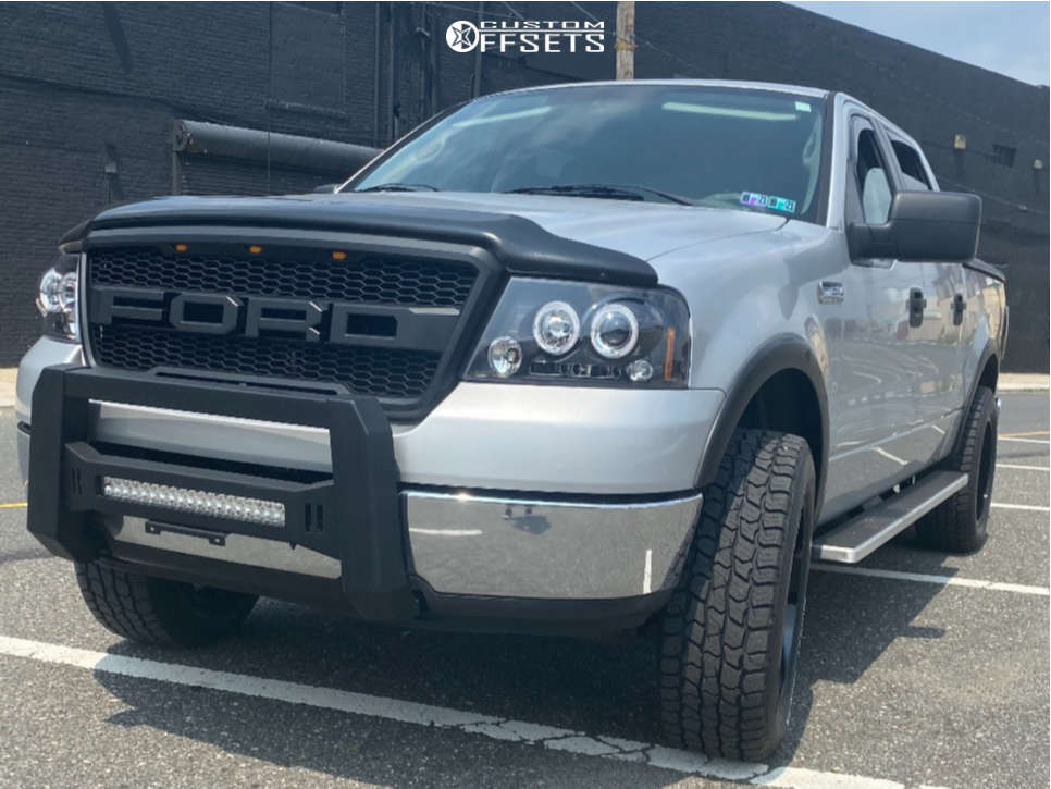 2005 Ford F-150 with 20x9 -12 Panther 580 and 285/60R20 Mickey Thompson ...