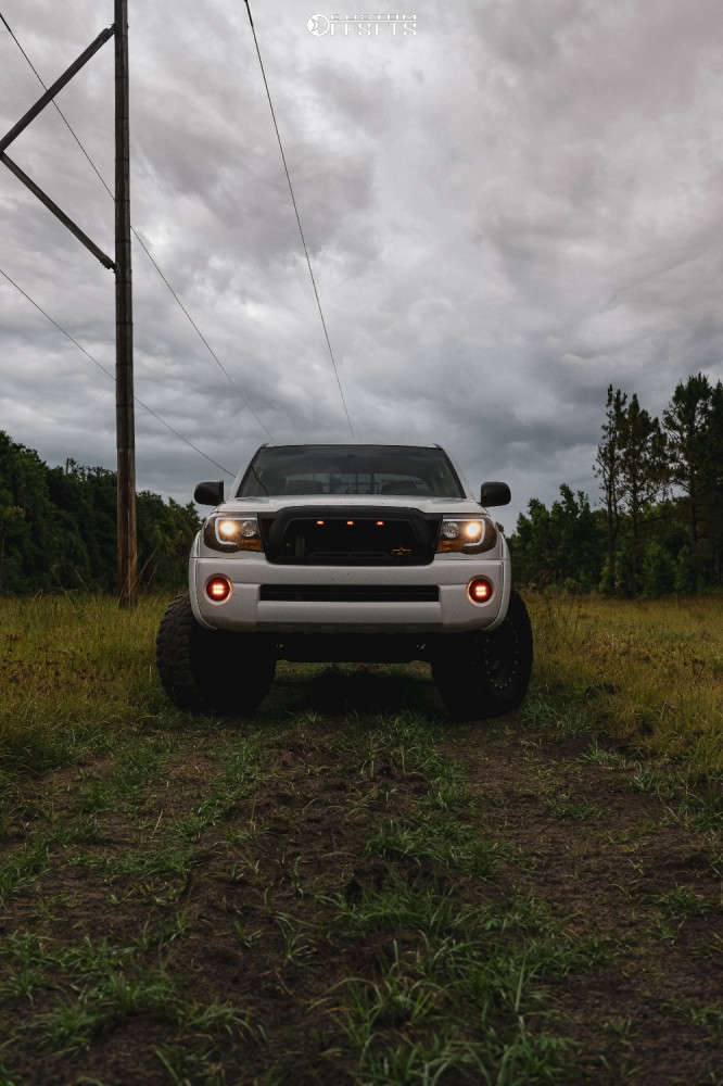 2008 Toyota Tacoma with 16x8 Method The Standard and 285/75R16 Cooper ...