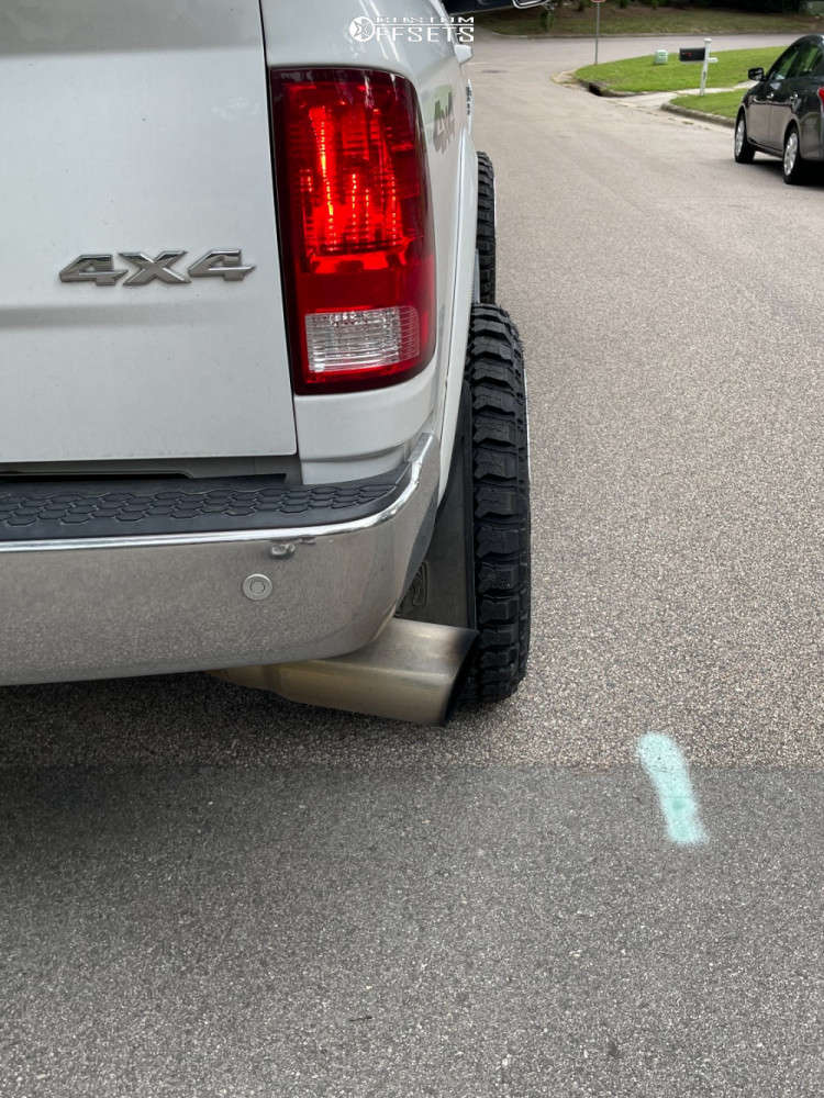 2018 Ram 2500 with 24x12 -51 Vision Rocker 412 and 35/12.5R24 Fury ...