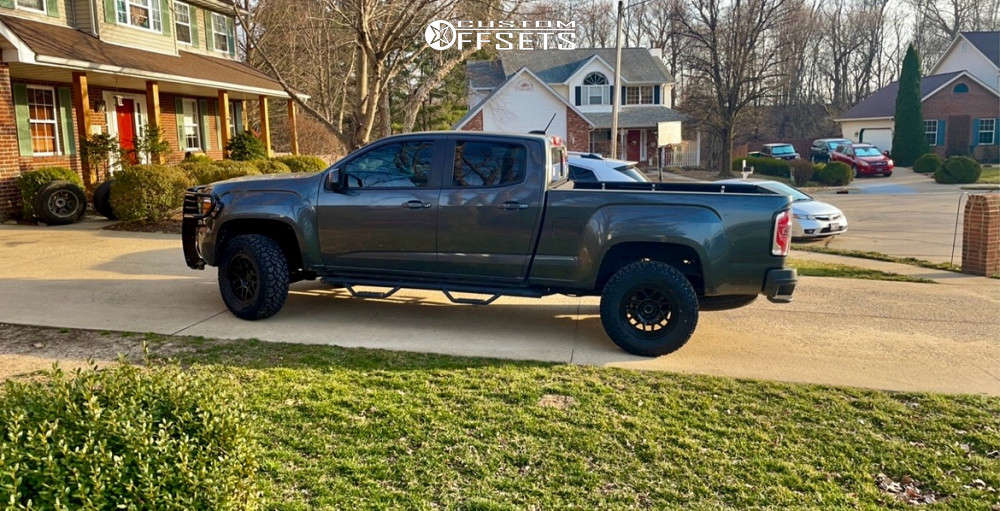 2016 GMC Canyon with 17x8.5 KMC Km717 and 265/70R17 Kenda Klever R/t ...