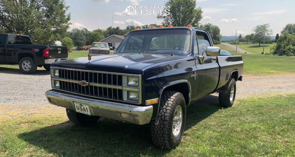 1982 Chevrolet K20 with 16x8 Pro Comp 69 and 32/8.5R16 Mickey Thompson ...