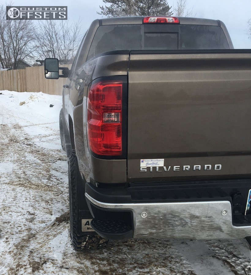 2015 Chevrolet Silverado 2500 HD with 18x9 1 Fuel Vector and 275/70R18 ...