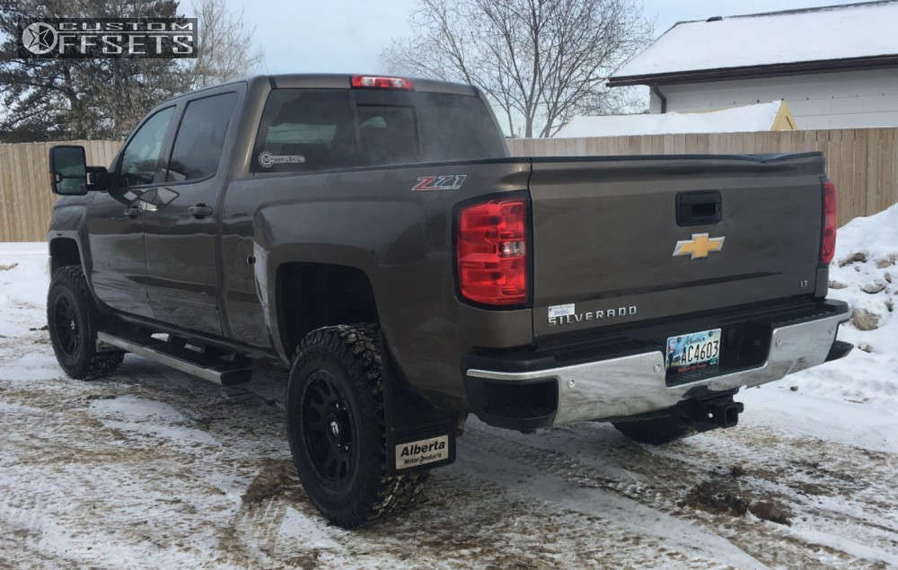 2015 Chevrolet Silverado 2500 HD with 18x9 1 Fuel Vector and 275/70R18 ...