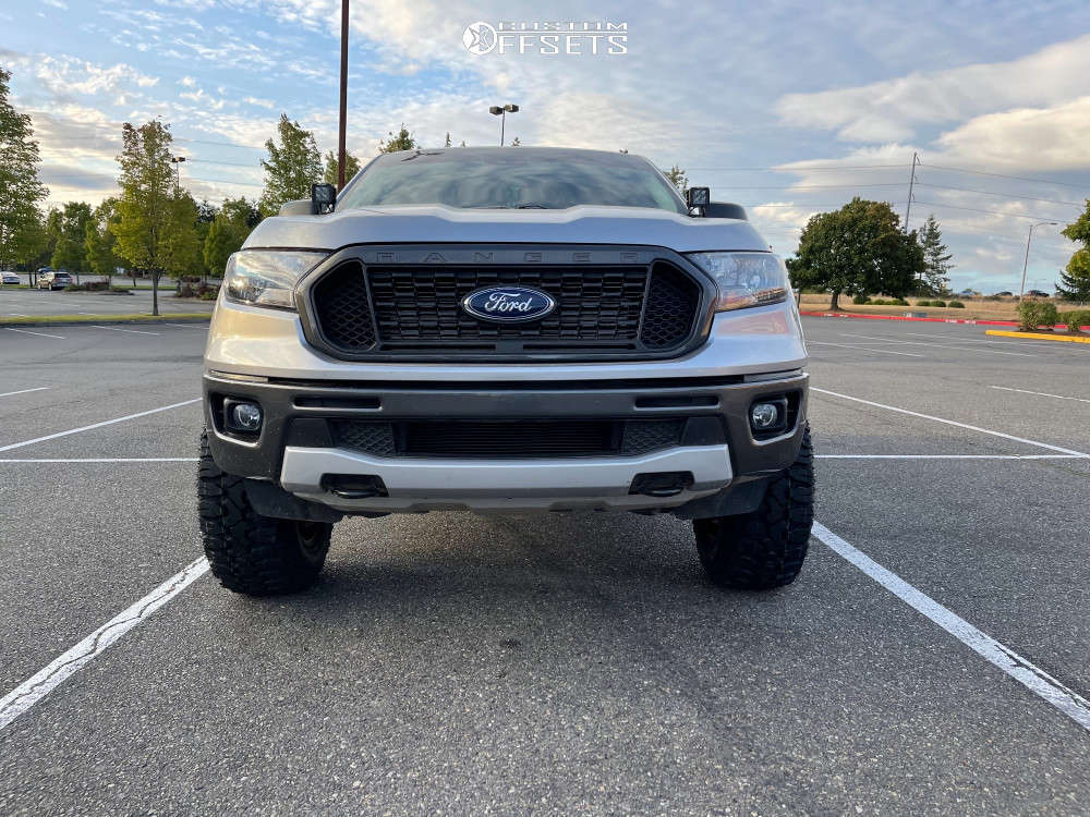 2020 Ford Ranger with 17x9 -12 Vision Nemesis and 265/70R17 Milestar ...