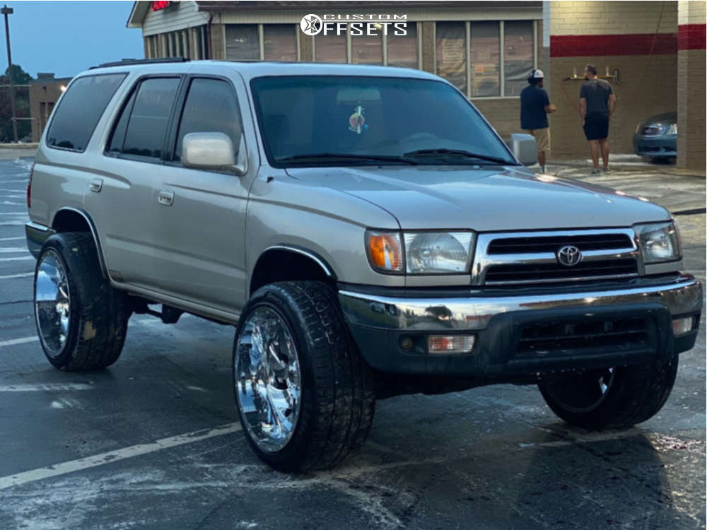 1999 Toyota 4Runner with 22x12 -44 Fuel Cleaver and 33/11.5R22 Delinte ...