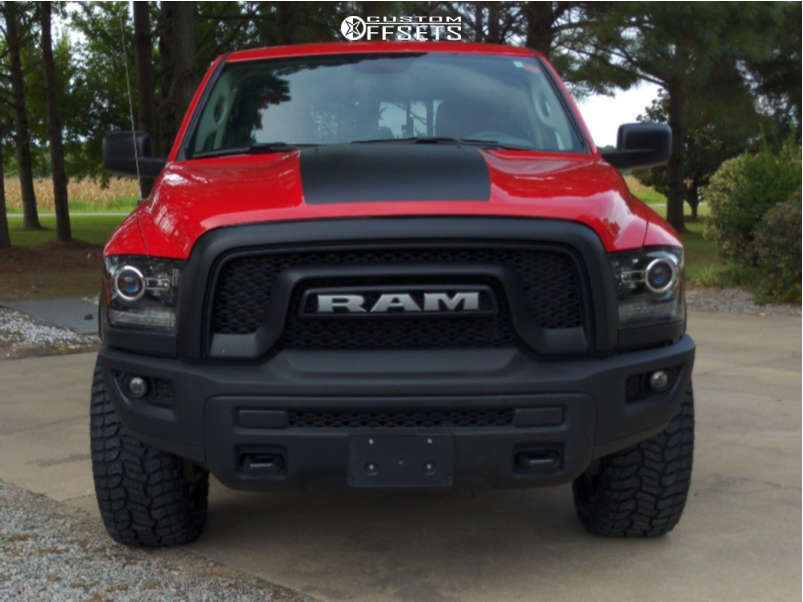 2019 Ram 1500 Classic with 20x10 -24 Renegade R/T Radar and 305/50R20 ...