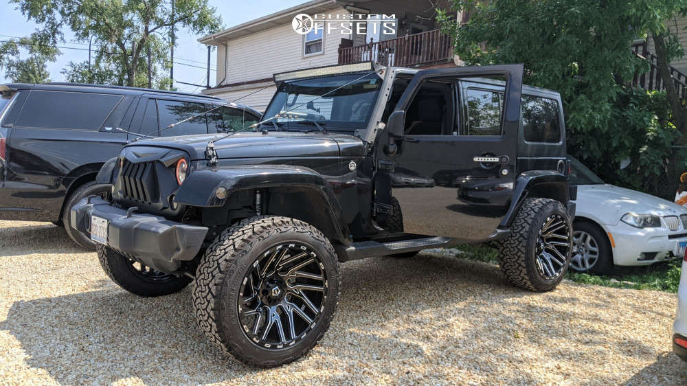 2016 Jeep Wrangler with 22x12 -44 TIS 554BM and 35/12.5R22 Venom Power ...