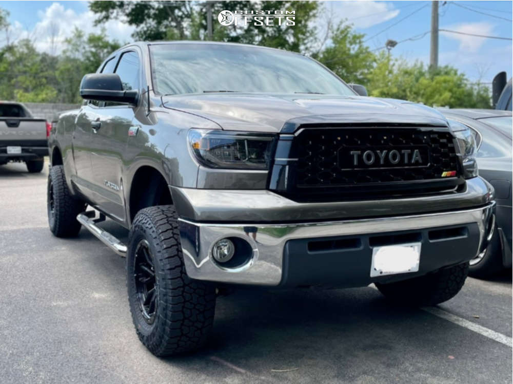 2007 Toyota Tundra with 17x9 -12 Fuel Rebel and 285/70R17 Falken ...