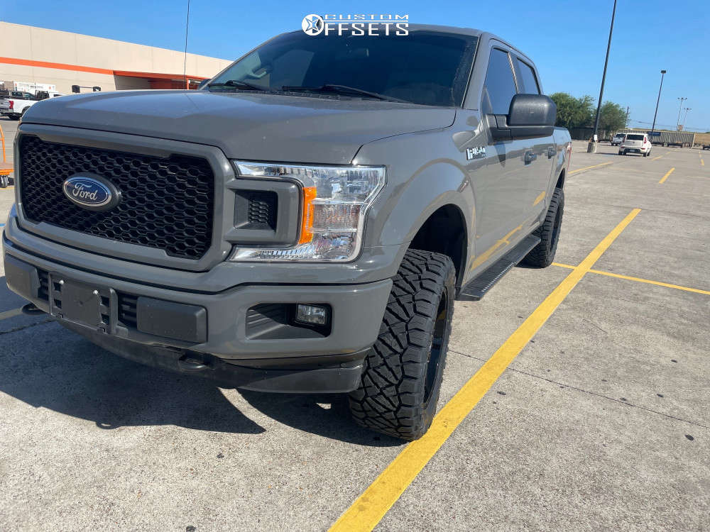 2020 Ford F-150 with 20x9 1 Fuel Sledge and 33/11.5R20 Nitto Ridge ...