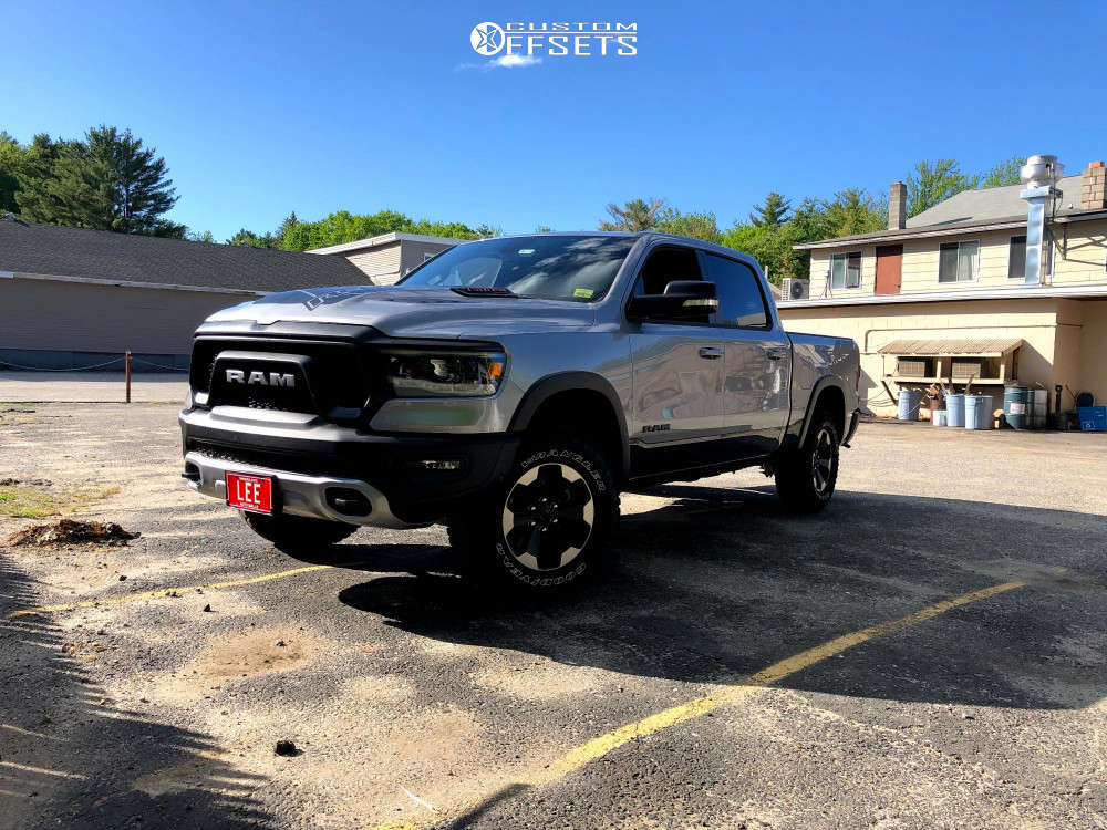 2020 Ram 1500 with 20x10 19 Ballistic Rage and 35/12.5R20 Yokohama ...