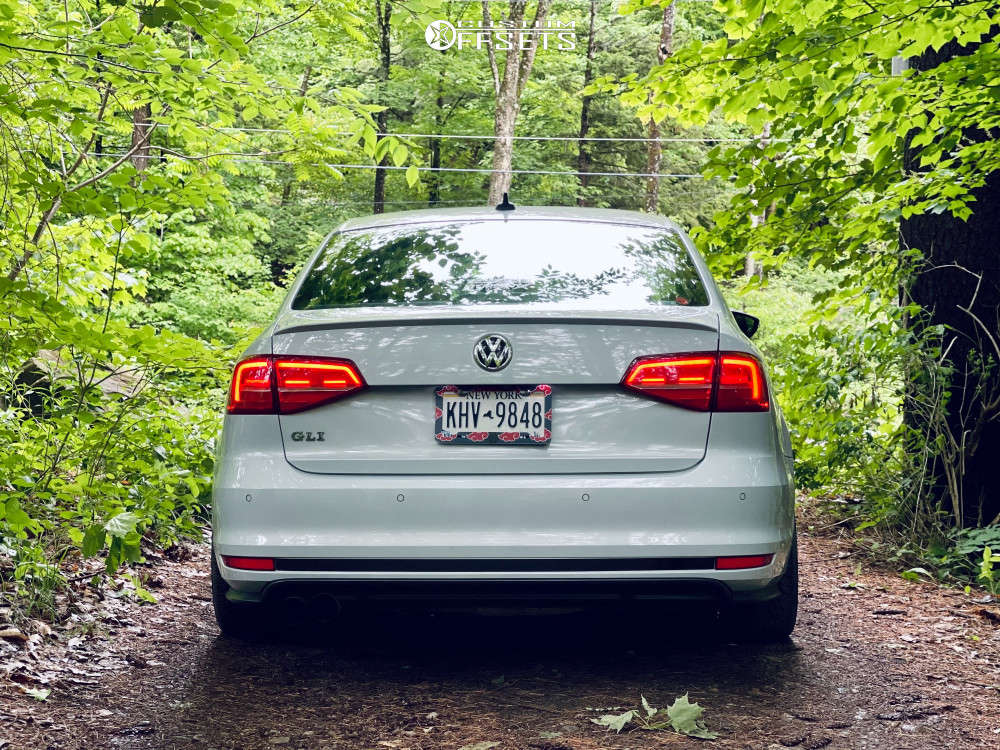 2017 Volkswagen Jetta with 18x8 45 Enkei Lusso and 225/40R18 Federal ...