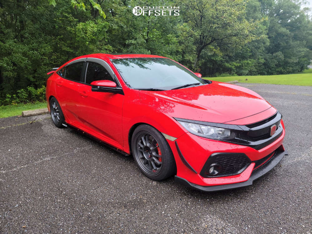 2017 Honda Civic with 17x9 40 Konig Hypergram and 245/40R17 Nexen N5000 ...