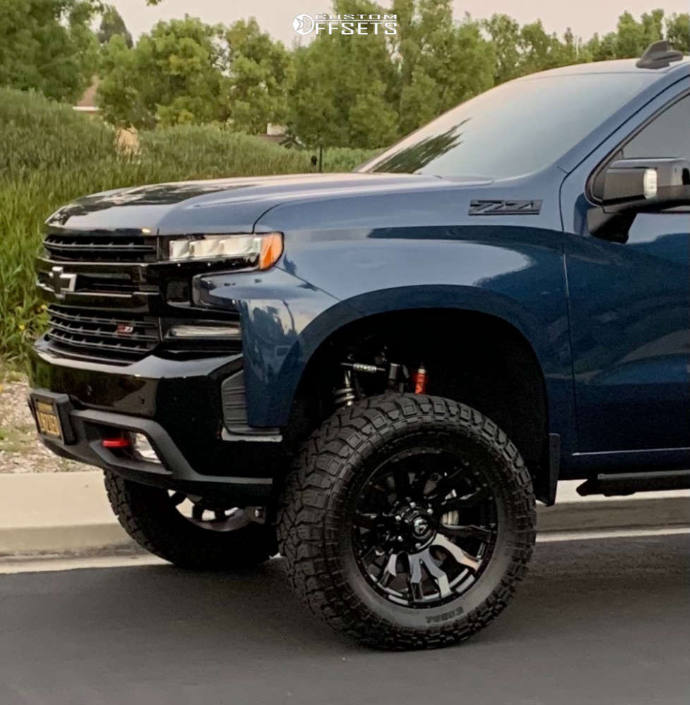 2019 Chevrolet Silverado 1500 with 20x9 0 Fuel Blitz and 35/12.5R20 ...