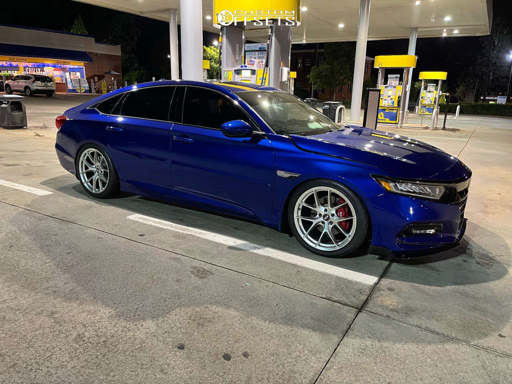 2019 Honda Accord with 19x9.5 35 ESR Rf2 and 275/35R19 Firestone ...