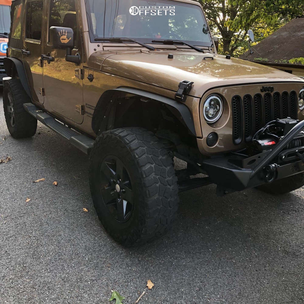 2015 Jeep Wrangler with 17x9 -6 Pro Comp Series 46 and 285/70R17 ...