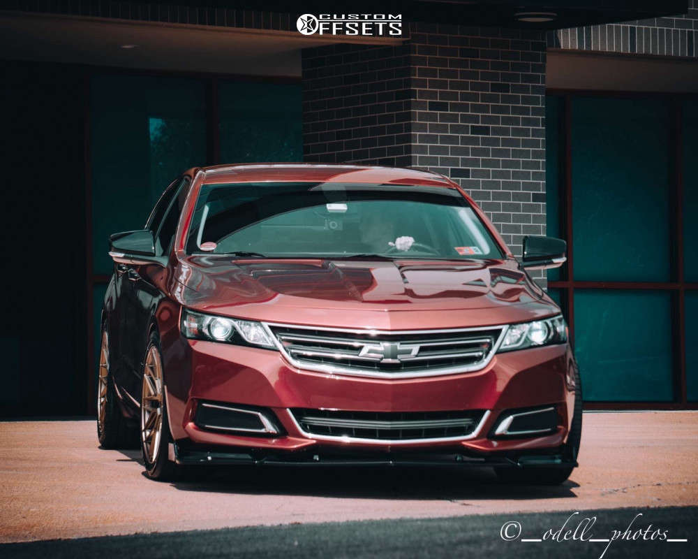 2016 Chevrolet Impala with 19x9.5 44 Niche Gamma and 275/40R19 Toyo ...