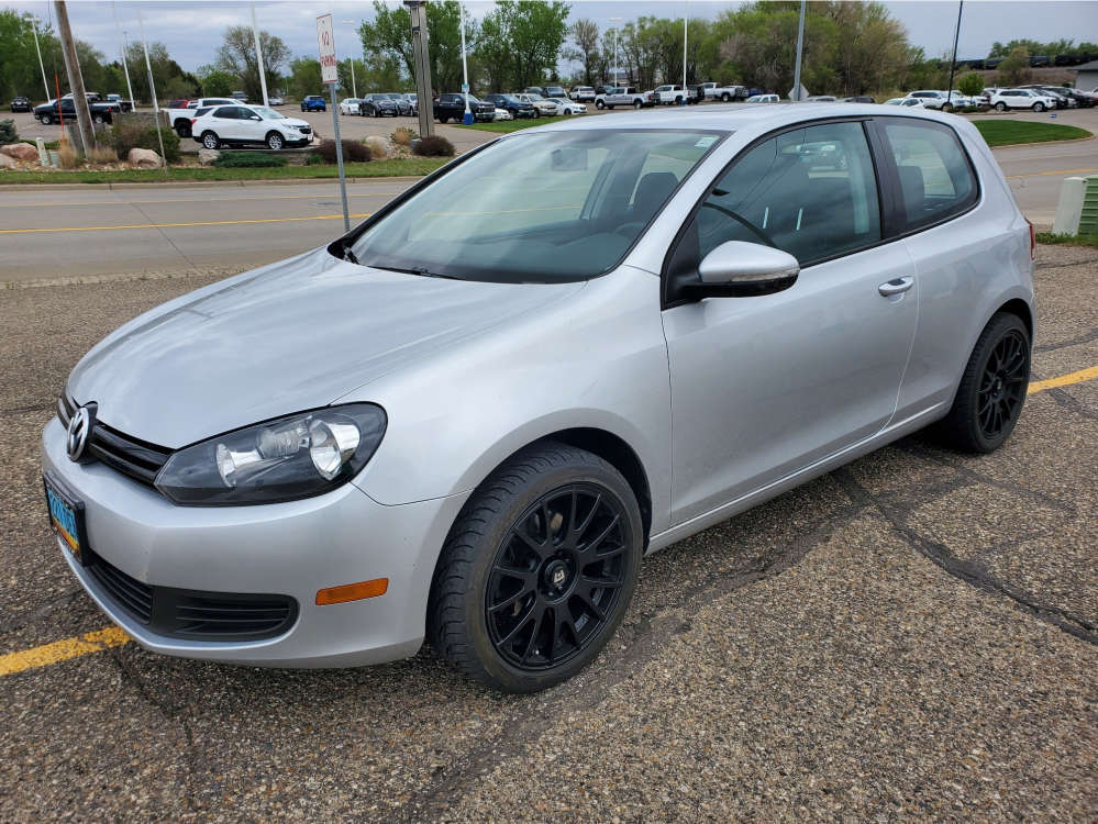 2012 Volkswagen Golf with 17x8 35 Motegi Mr118 and 235/40R17 Federal ...
