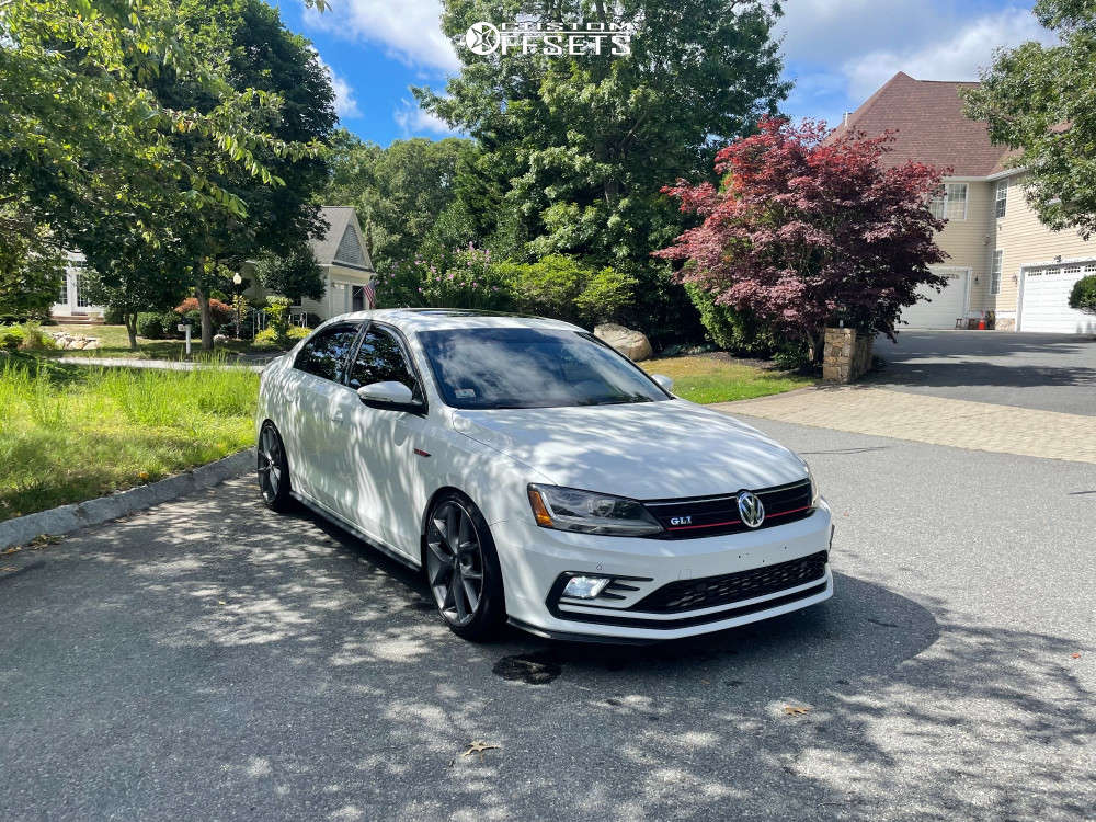 2017 Volkswagen Jetta with 19x8.5 45 BBS Sr and 235/35R19 Dunlop ...