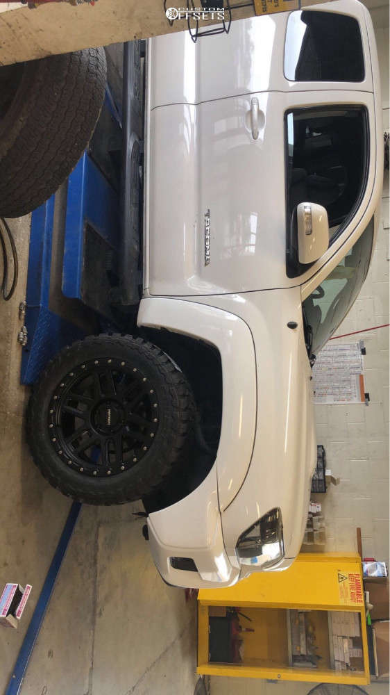2014 Toyota Tacoma with 20x9 -12 Mayhem Delta and 33/9.5R20 Toyo Tires ...