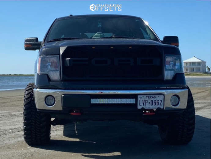 2013 Ford F-150 with 20x12 -44 Ultra Carnivore and 33/13.5R20 Atturo ...