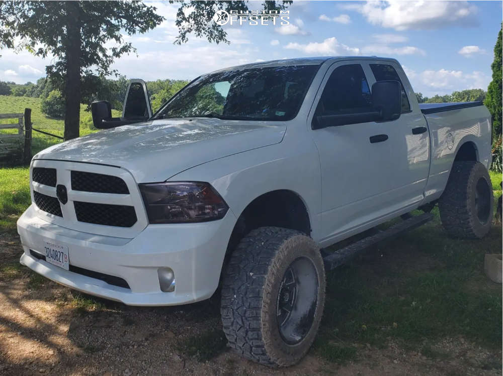 2015 Ram 1500 with 20x12 -44 Dropstars 655bm and 35/12.5R20 Cooper ...
