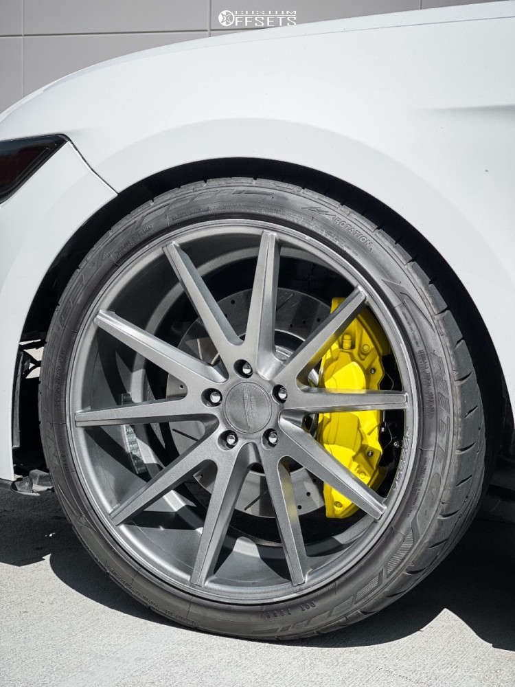 2016 Ford Mustang with 20x9.5 35 Vossen Vfs1 and 245/35R20 Nitto Nt555 ...