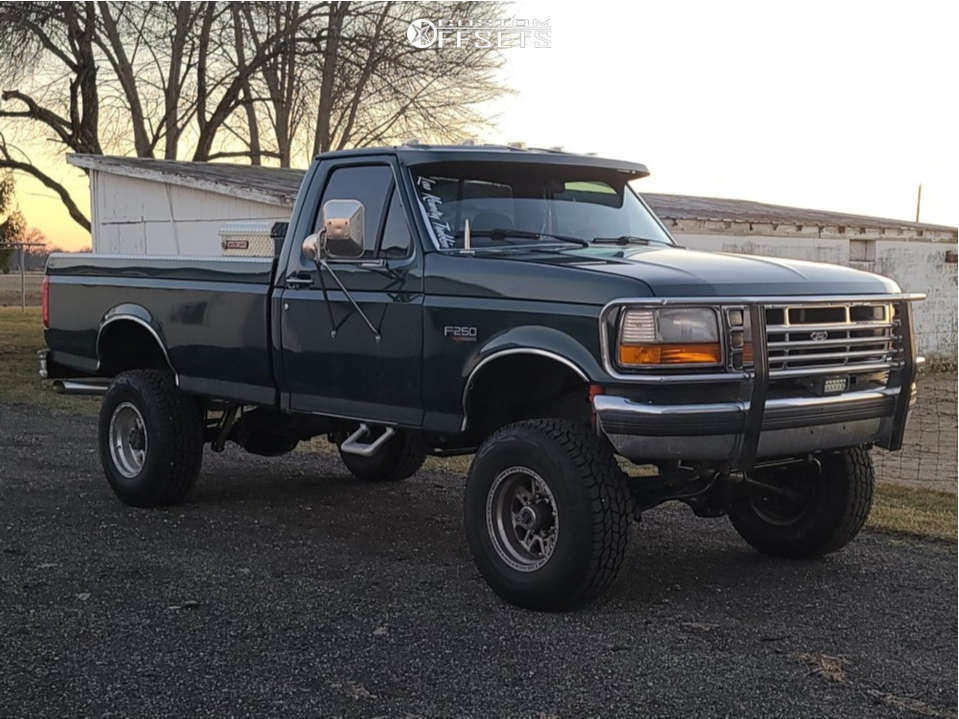 1995 Ford F-250 with 16x11.5 -24 Raceline Renegade and 285/75R16 Cooper ...