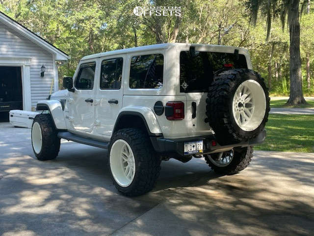 2019 Jeep Wrangler With 22x12 44 Axe Ax2 3 And 35 12 5r22 Gladiator