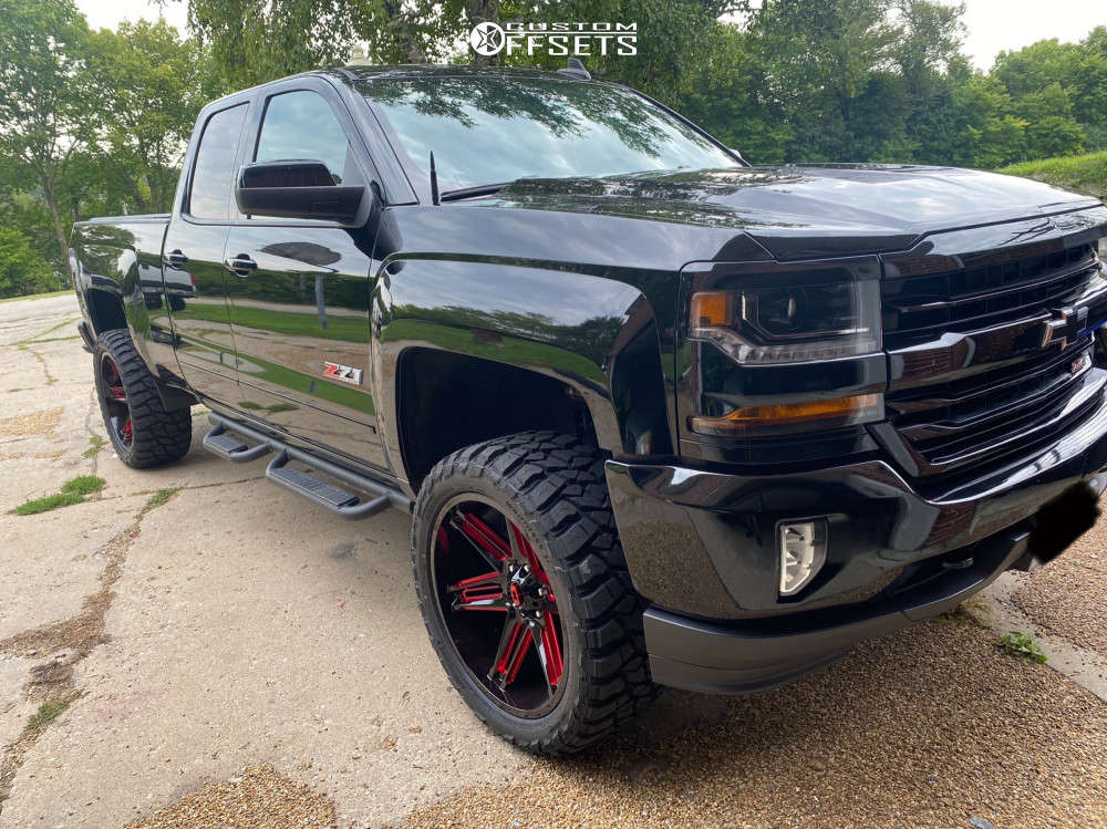 2018 Chevrolet Silverado 1500 with 22x10 -19 Vision Razor and 33/12 ...