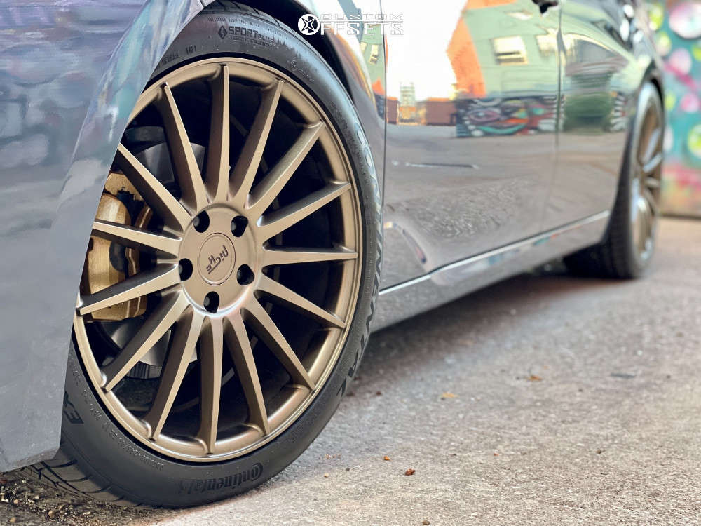 2021 Toyota Avalon with 19x8.5 35 Niche Form and 245/40R19 Continental ...