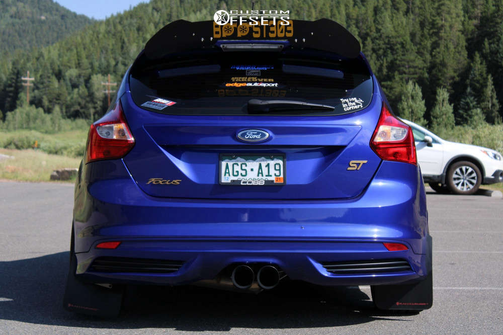 2014 Ford Focus with 18x8.5 43 Konig Ampliform and 255/35R18 ...