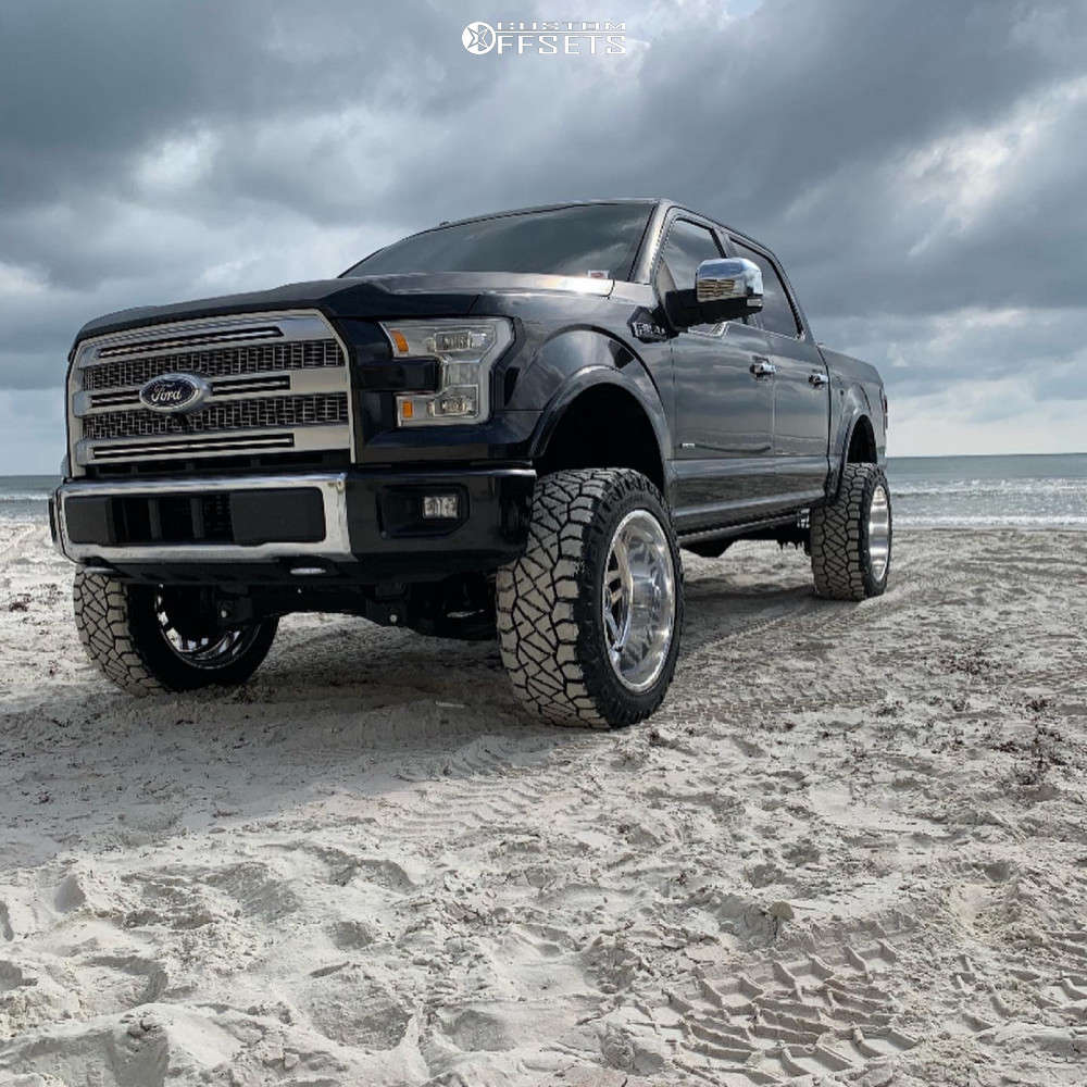 2016 Ford F-150 with 22x12 -51 Fuel Forged FF66 and 35/12.5R22 Nitto ...