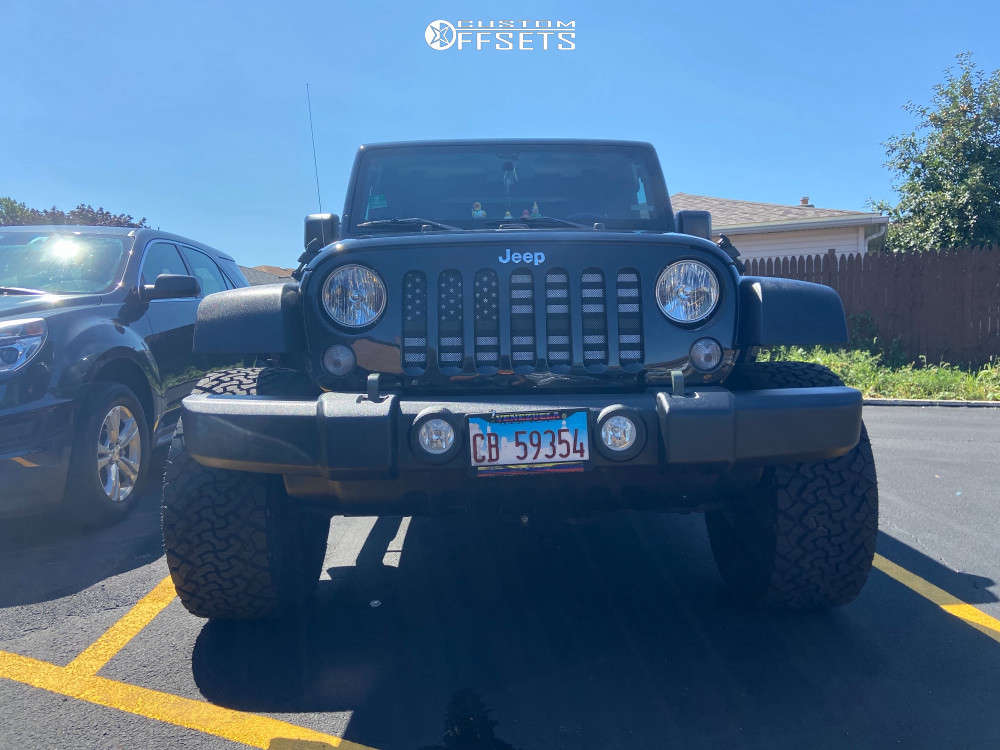 2017 Jeep Wrangler JK with 20x12 -41 Vision Tactical and 33/12.5R20 ...