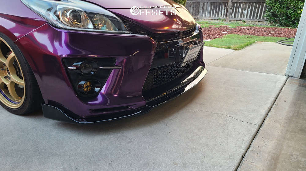 2012 Toyota Prius with 18x7.5 45 Advan RG1 and 215/40R18 Nankang Ns-20 ...