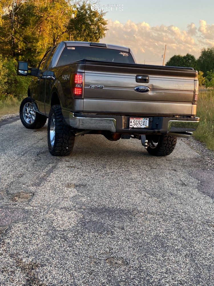 2010 Ford F-150 with 20x9 12 Vision Spyder and 33/12.5R20 Goodtrip GS ...
