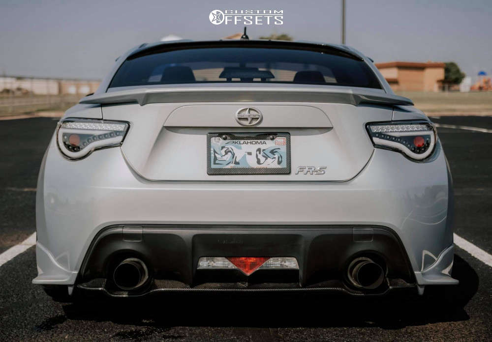 2013 Scion FR-S with 18x9.5 38 Desmond Regamaster Evo II and 255/35R18 ...