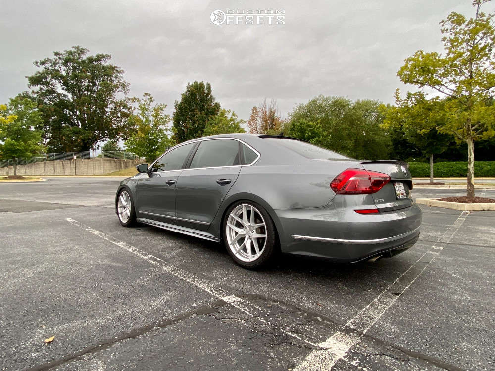 2017 Volkswagen Passat with 19x8.5 45 Rotiform Flg and 245/40R19 ...