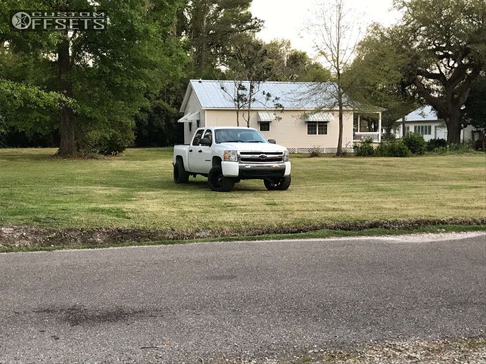 2007 Chevrolet Silverado 1500 with 20x12 -44 Scorpion Sc10 and 305/55R20 AMP Terrain Attack AT A ...
