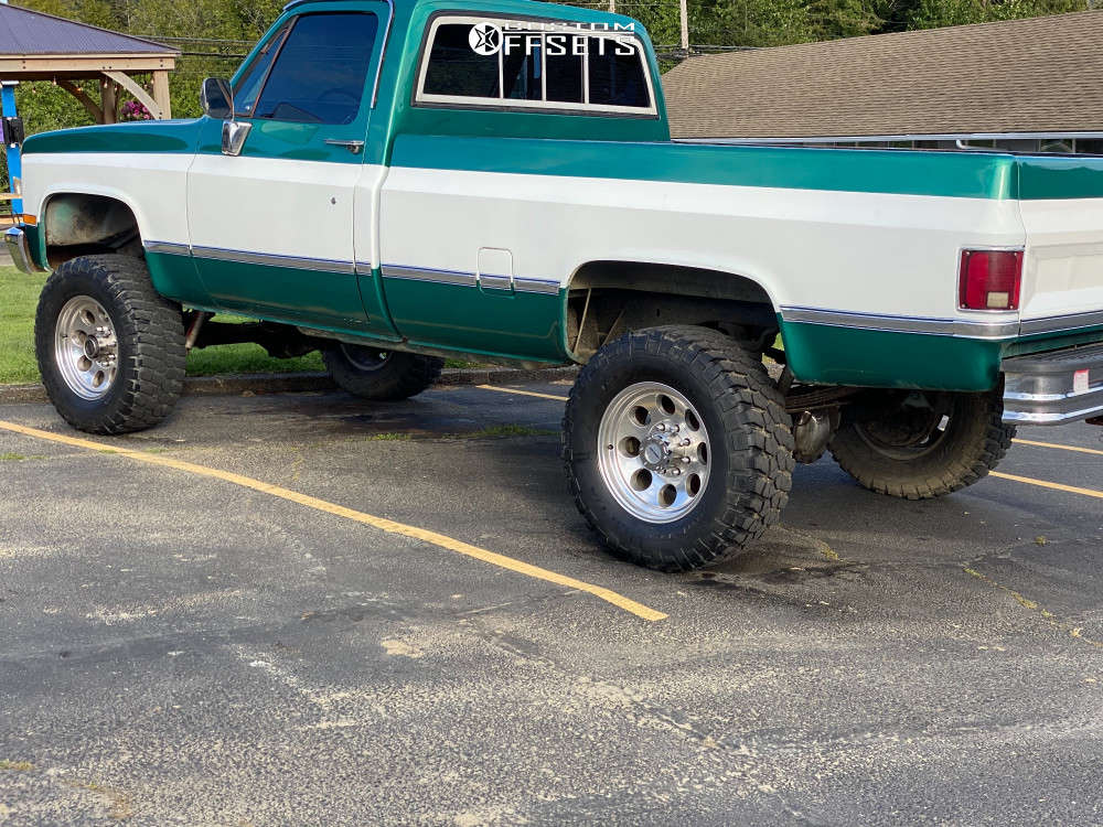 1986 Chevrolet K20 with 18x11 0 Pro Comp Series 69 and 35/12.5R18 ...