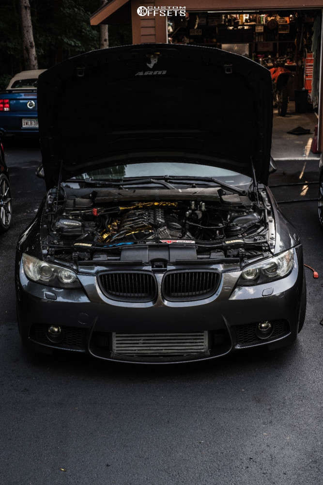 2008 BMW 335xi with 18x9 30 Apex Arc-8 and 245/40R18 Toyo Tires Proxes ...