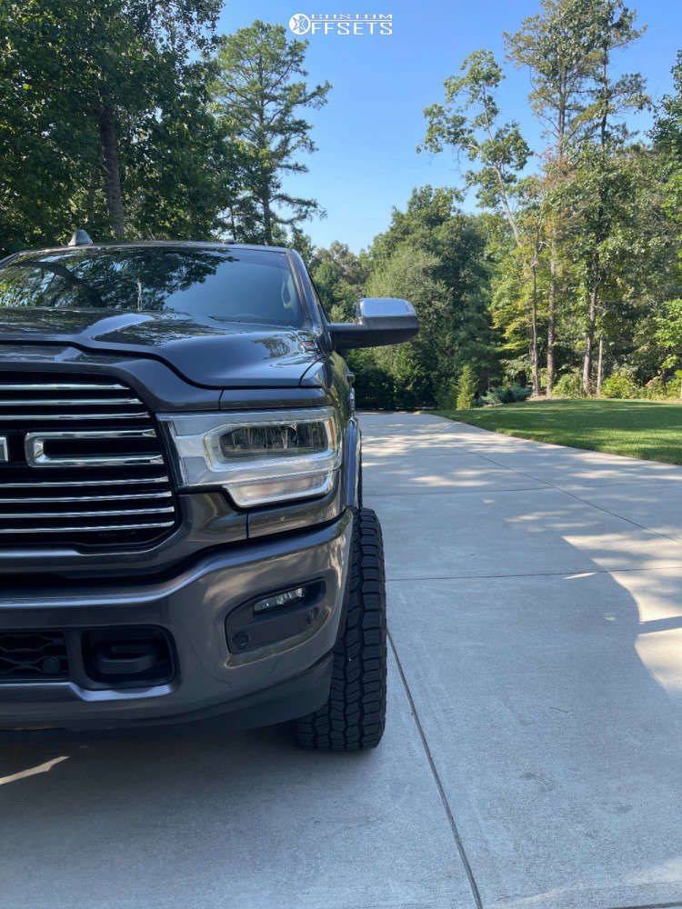 2019 Ram 2500 with 20x10 -19 Hardrock H703 and 35/12.5R20 Cooper ...