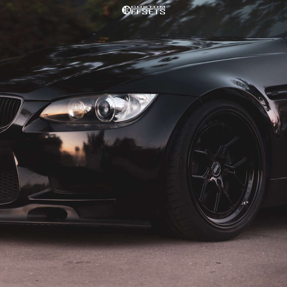 2010 BMW M3 with 19x9.5 35 ESR Cs2 and 245/35R19 Michelin Pilot Sport 4 ...