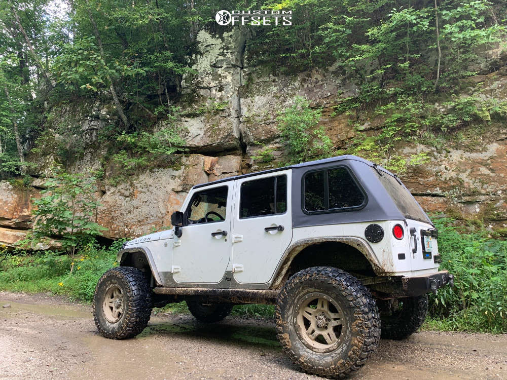 2010 Jeep Wrangler with 18x9 0 Fuel Anza and 37/13.5R18 Cooper ...